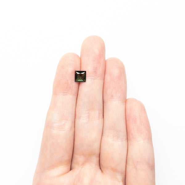 0.97ct 5.95x5.96x2.98mm Square Step Cut Sapphire 25213-01 - Misfit Diamonds