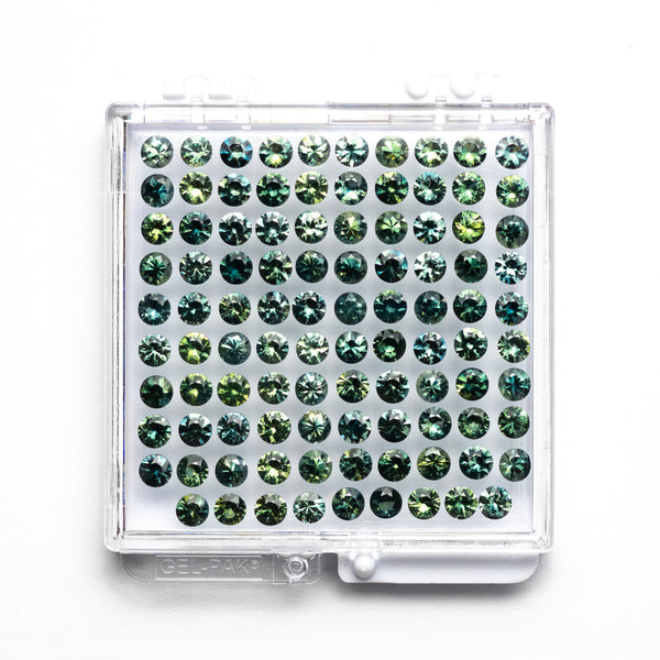Australian Round Brilliant Sapphire Melee 🇦🇺 - Misfit Diamonds