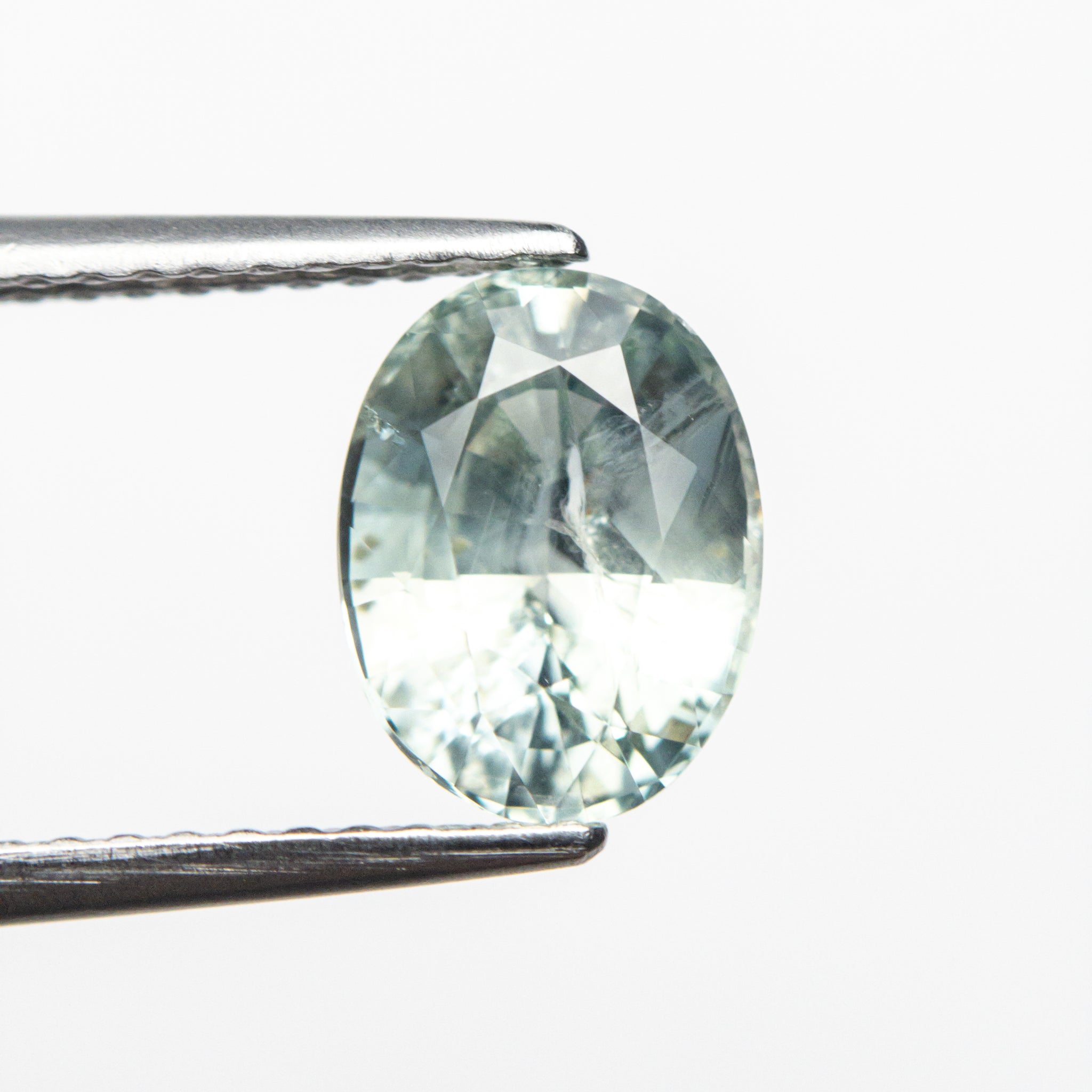 2.05ct 8.41x6.40x4.39mm Oval Brilliant Sapphire 22697-02 - Misfit Diamonds